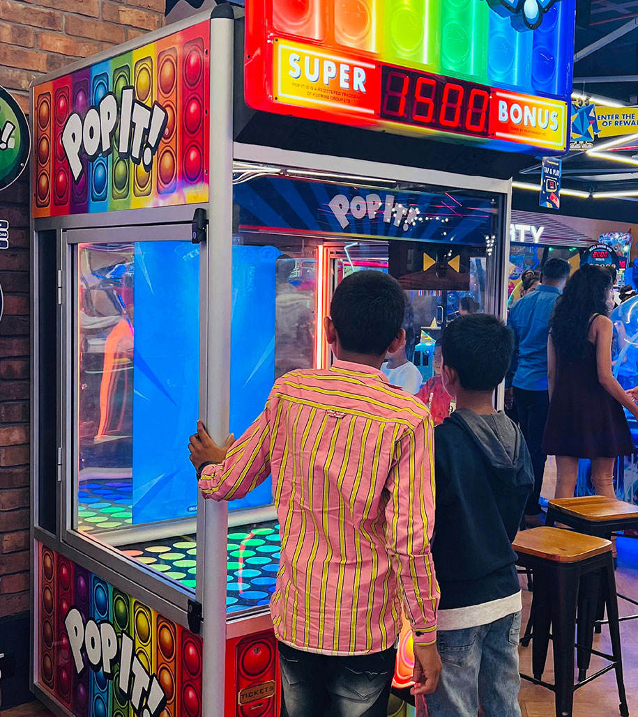 Pop It! – Redemption Game | Interactive Projector | Interactive Floor ...