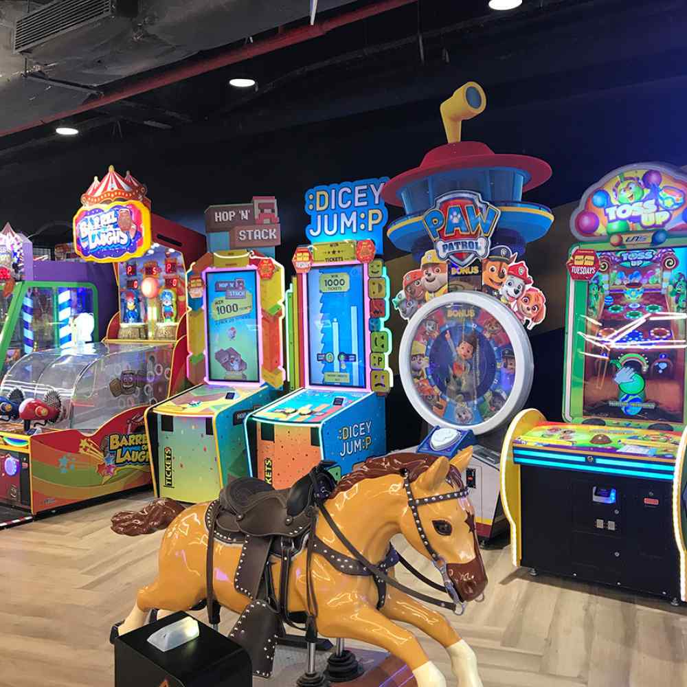 Hop ‘N’ Stack – Redemption Game | Interactive Projector | Interactive ...